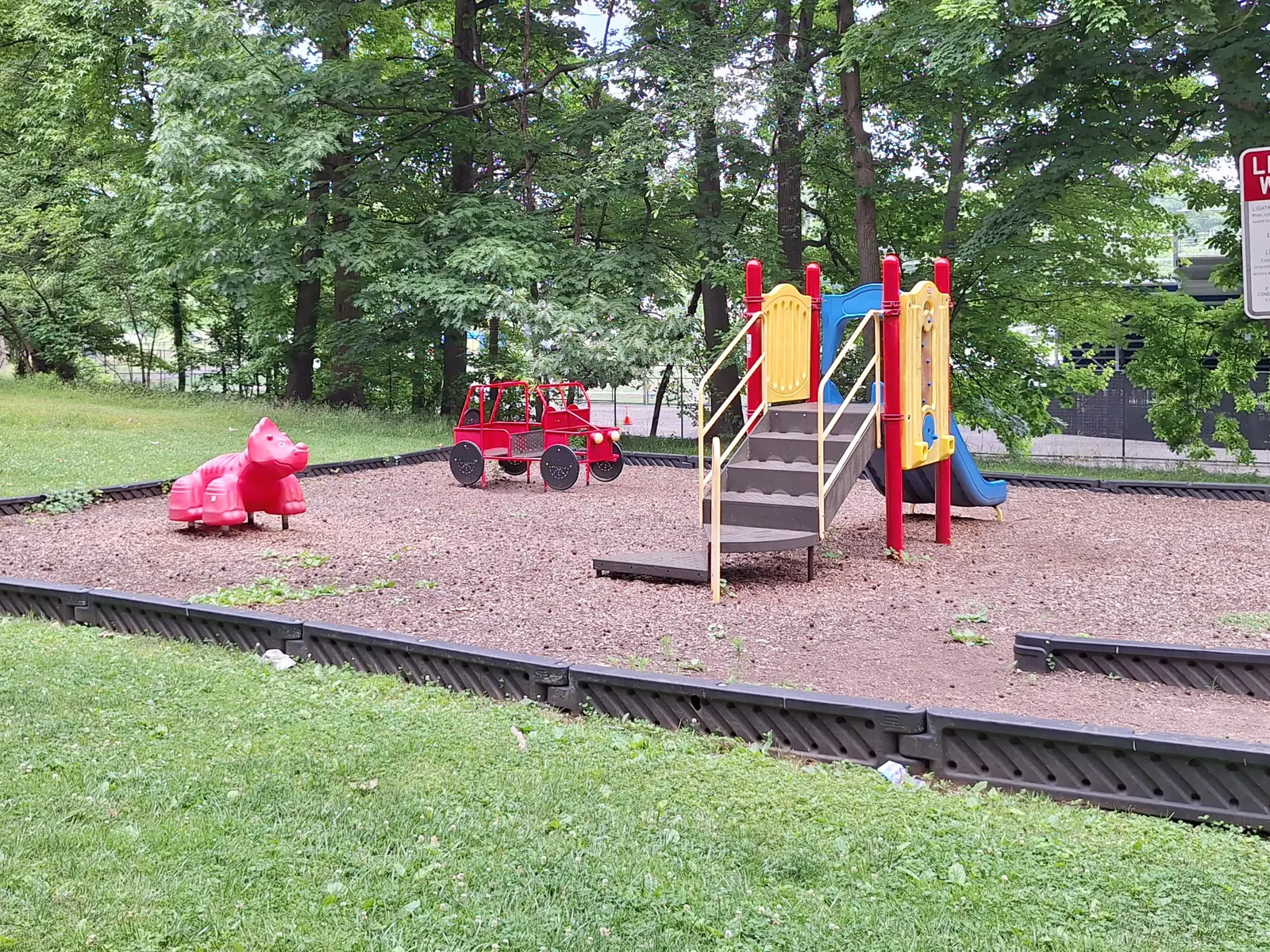 Milton A. Votee Park | Teaneck Township